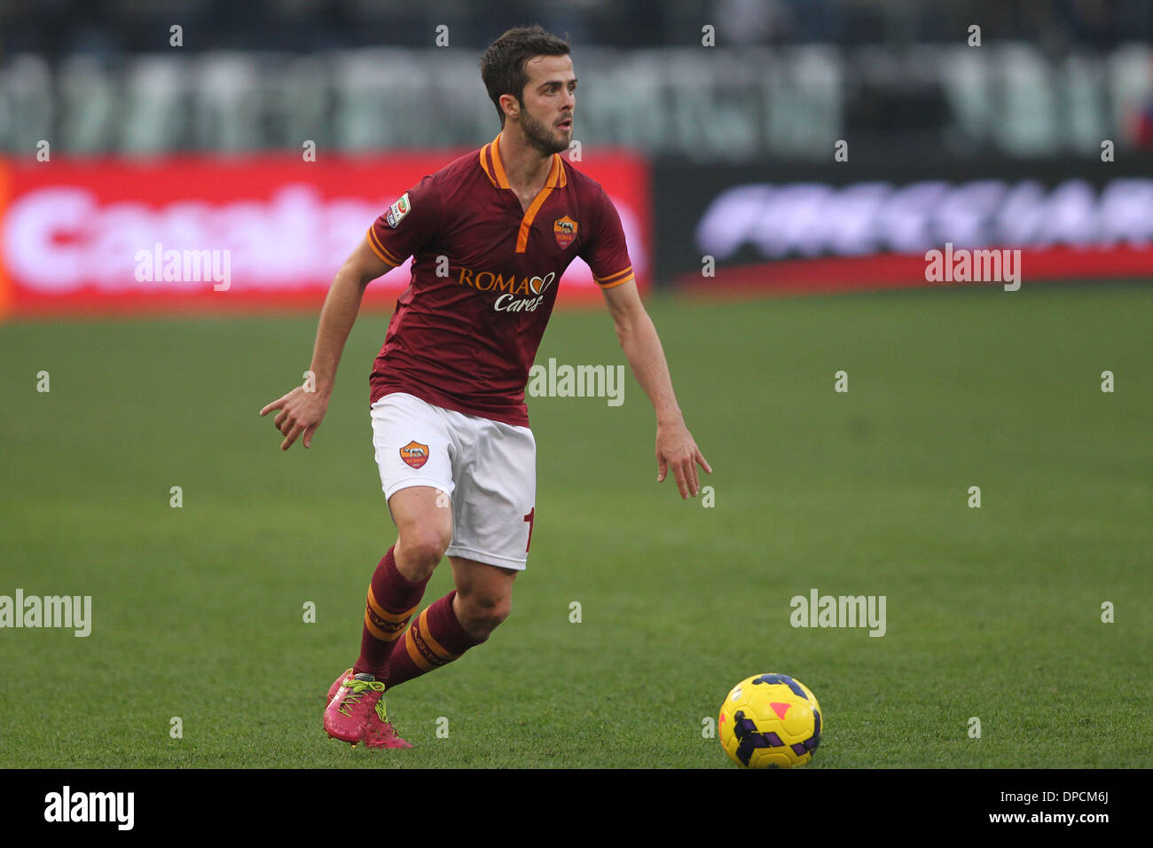 Plus roma hi-res stock photography and images - Alamy