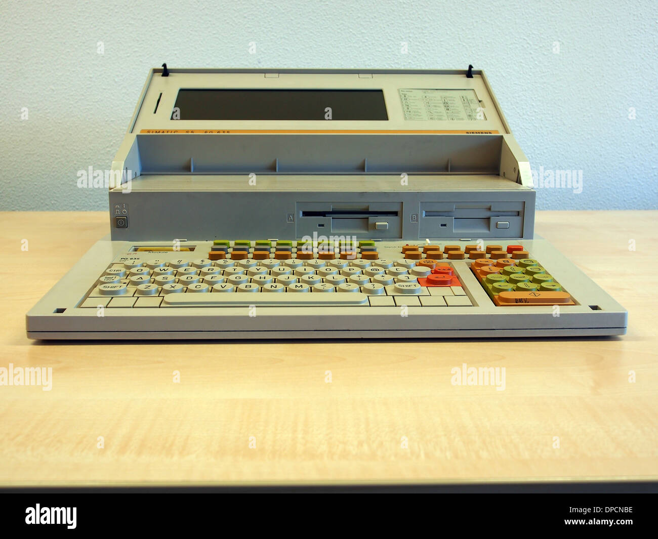 Plc programming hi-res stock photography and images - Alamy