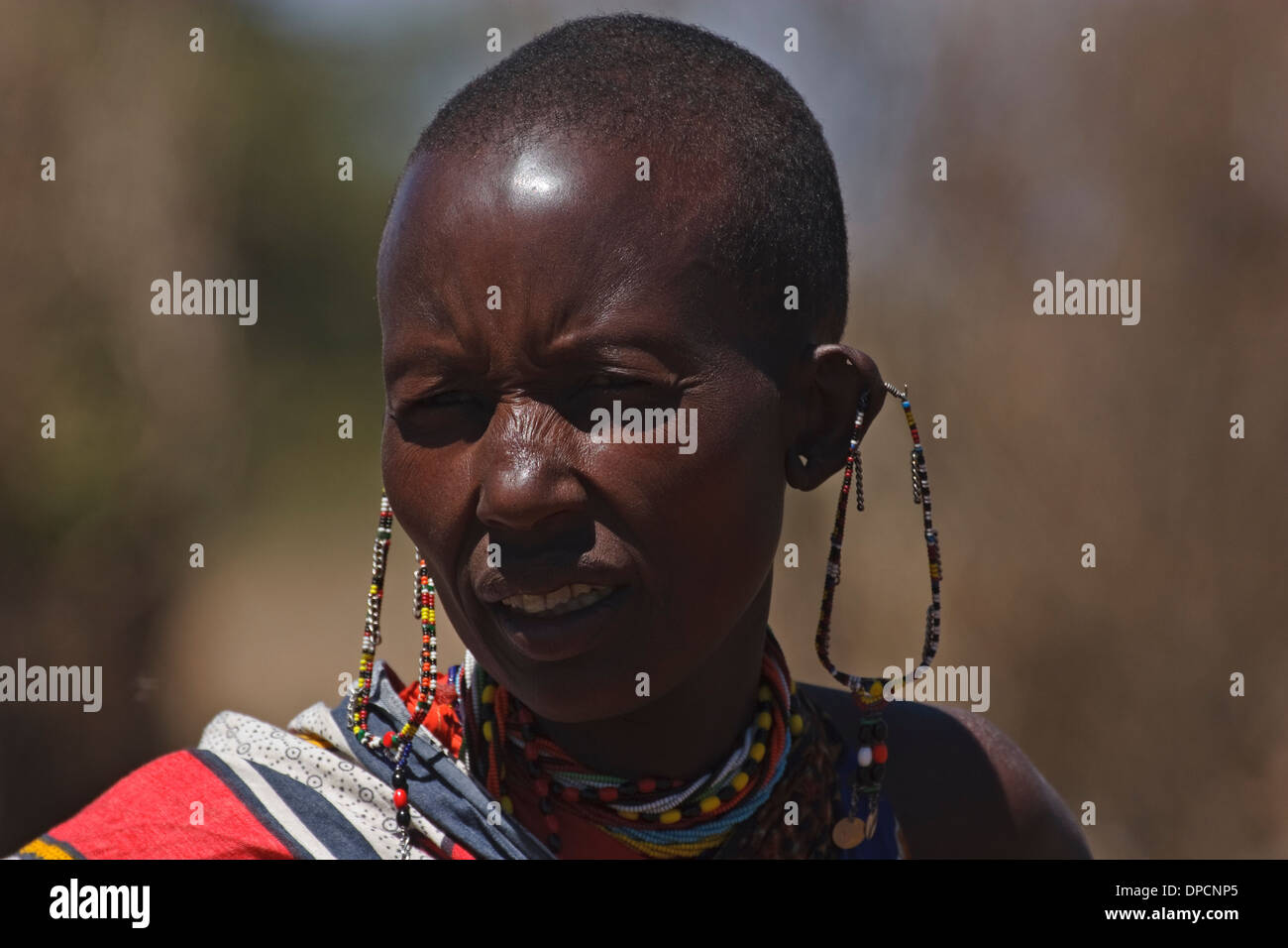 Portrait of Masai woman Stock Photo - Alamy