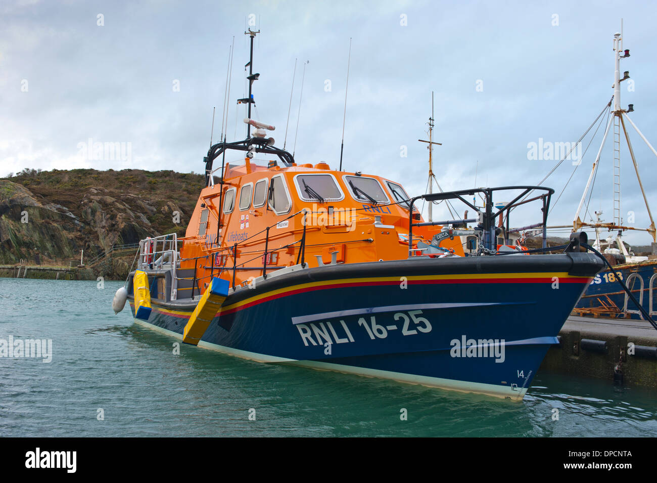 RNLI 16-25 KIWI At Amlwch Port Anglesey North Wales Uk Stock Photo - Alamy