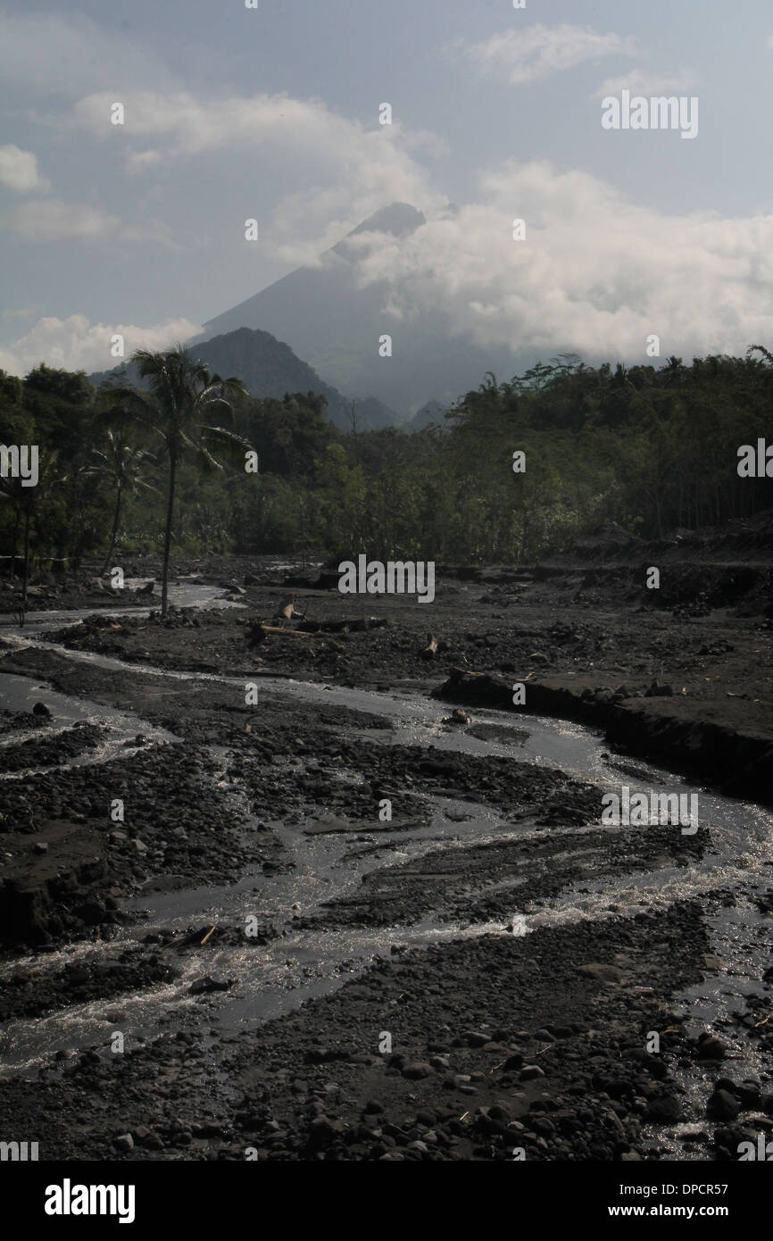 Damage to village from lahar of Mt Merapi eruption Stock Photo - Alamy