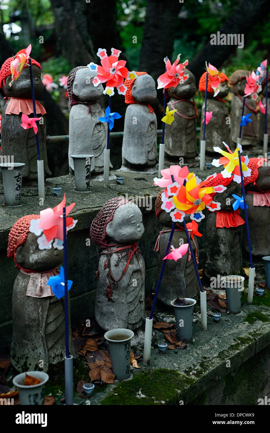 jizo statue statues zozoji Bodhisattva grief grieving memorial ...