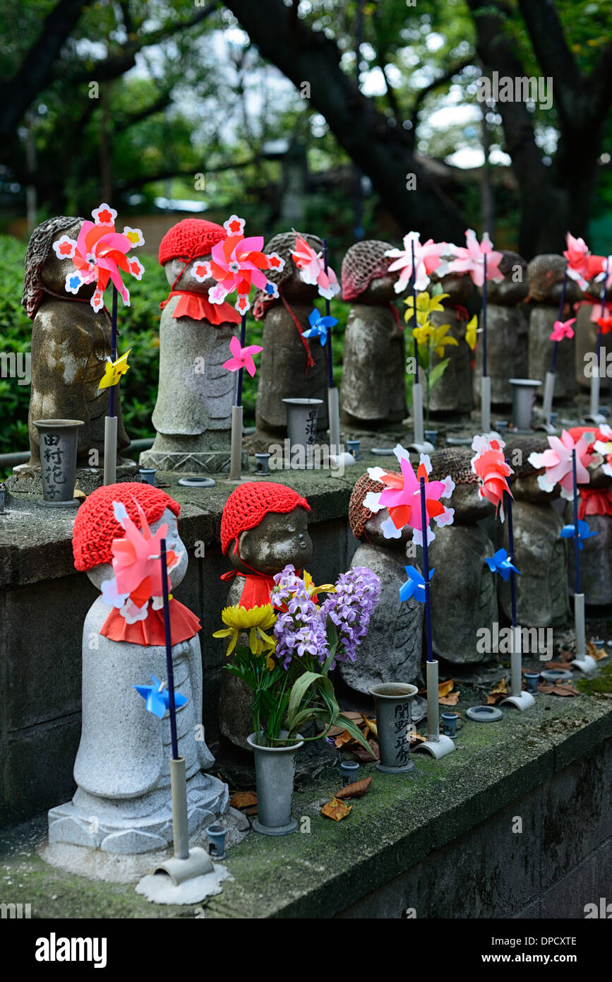 jizo statue statues zozoji Bodhisattva grief grieving memorial ...