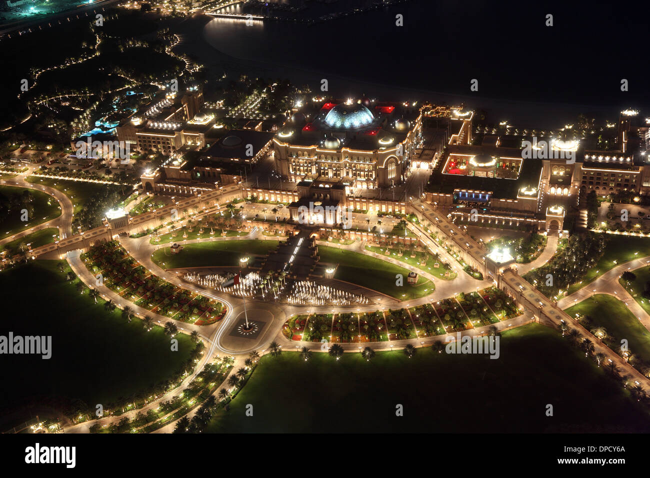 Emirates Palace at night. Abu Dhabi, United Arab Emirates Stock Photo ...