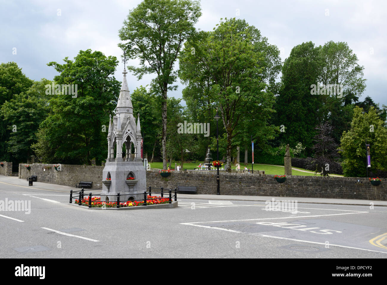 lismore monument and main square lismore county waterford ireland ...