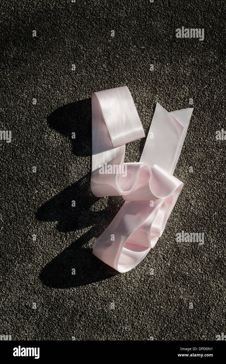 Ribbon falling hi-res stock photography and images - Alamy