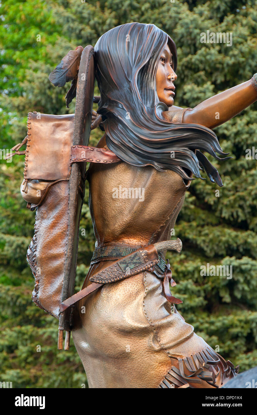 Sacagawea statue, Cascade Locks Marine Park, Cascade Locks, Columbia ...
