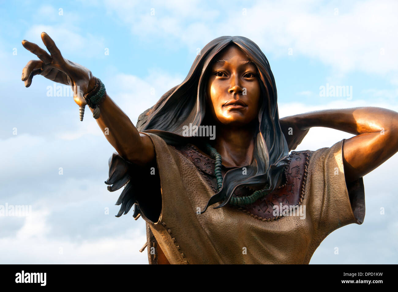Sacagawea statue, Cascade Locks Marine Park, Cascade Locks, Columbia ...