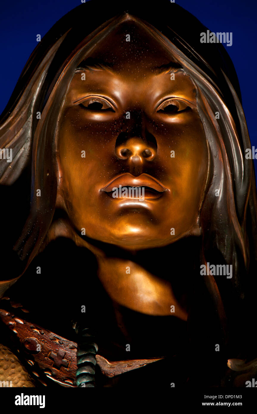 Sacagawea statue, Cascade Locks Marine Park, Cascade Locks, Columbia ...