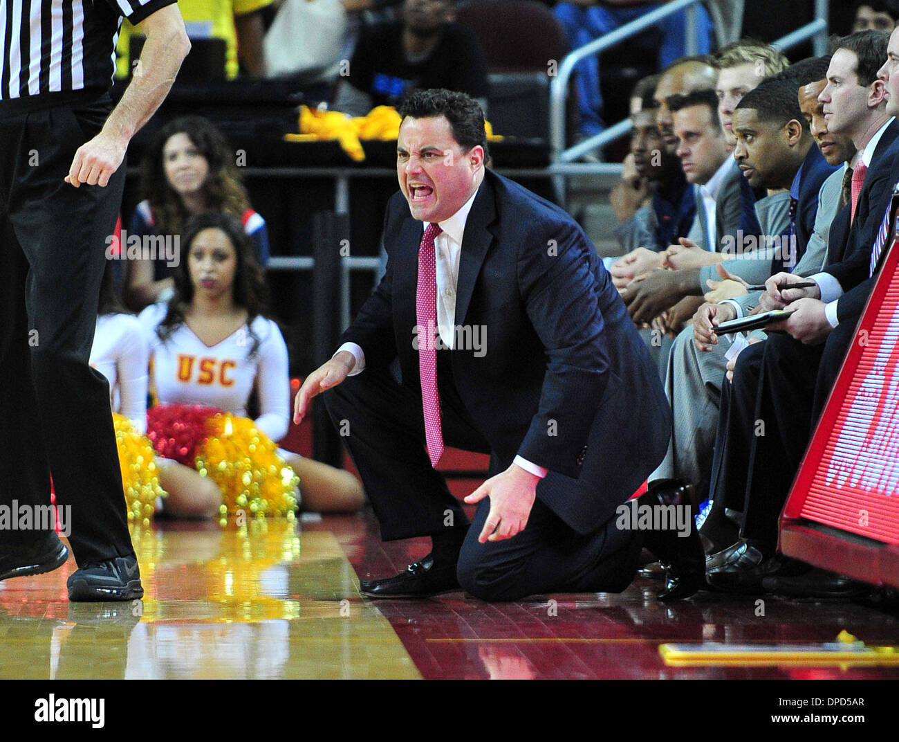 Wildcats mens basketball hi-res stock photography and images - Alamy