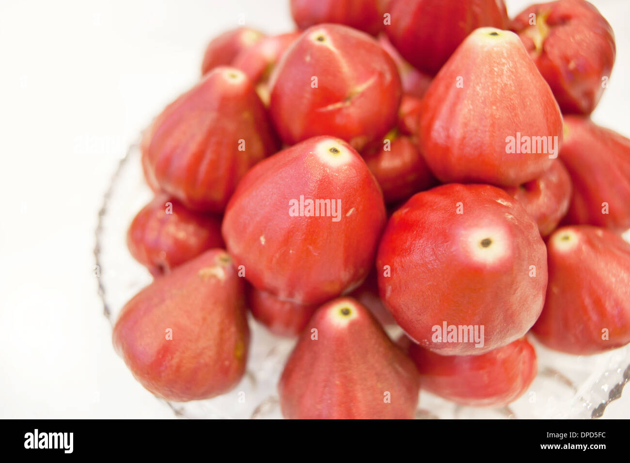 Wax apples hi-res stock photography and images - Alamy