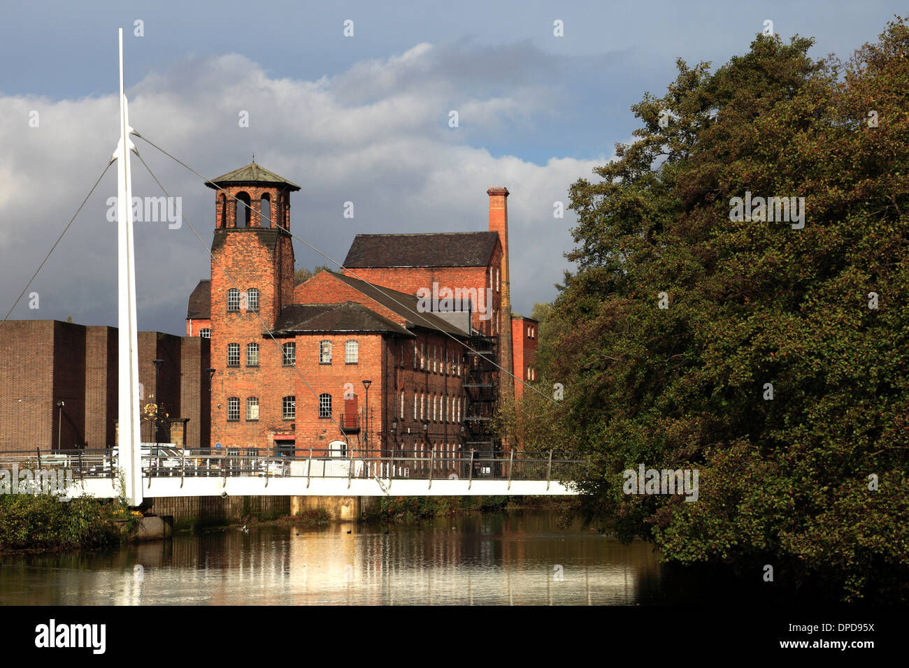 Autumn, Derby Silk Mill, World Heritage Site, river Derwent, Derby City ...