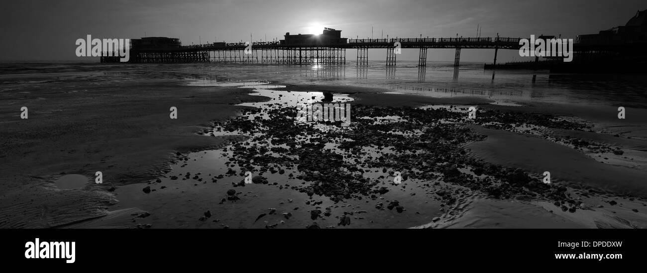 Sunset over the Victorian Pier, Worthing town, West Sussex County ...