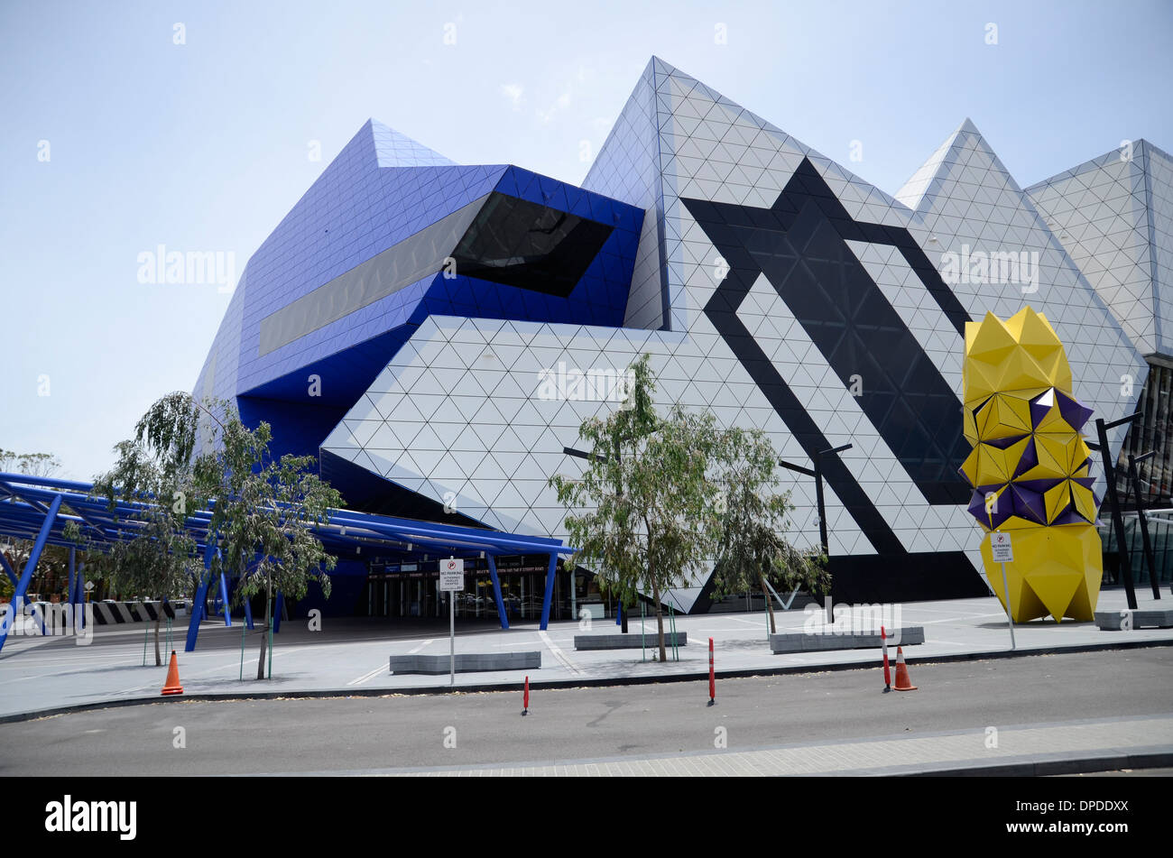 At perth concert hall hi-res stock photography and images - Alamy