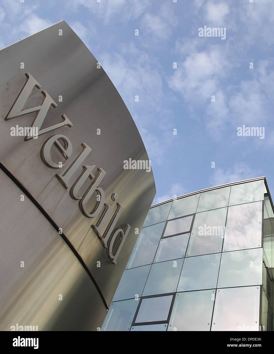 Weltbild logo hi-res stock photography and images - Alamy