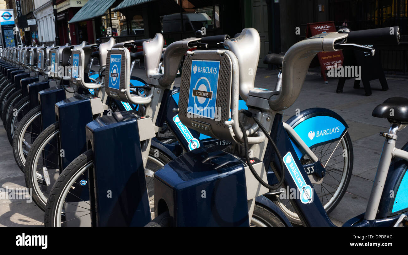 Row of bicycles hi-res stock photography and images - Alamy