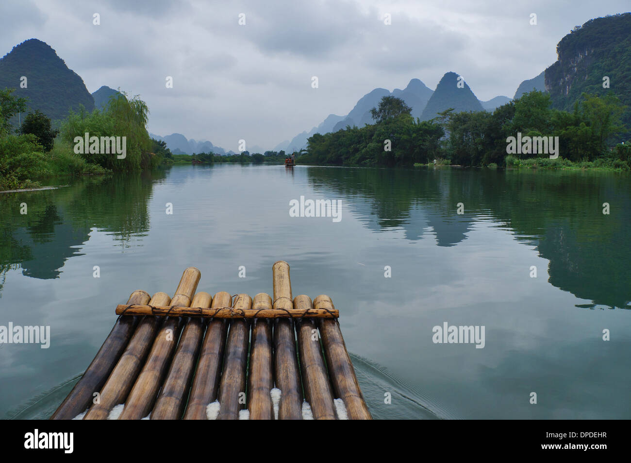 Bamboo boat hi-res stock photography and images - Alamy