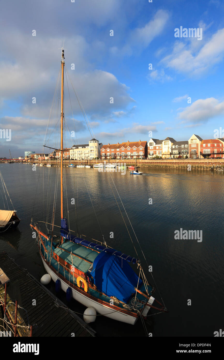 Boats moored in Littlehampton harbour, West Sussex County, England, UK ...