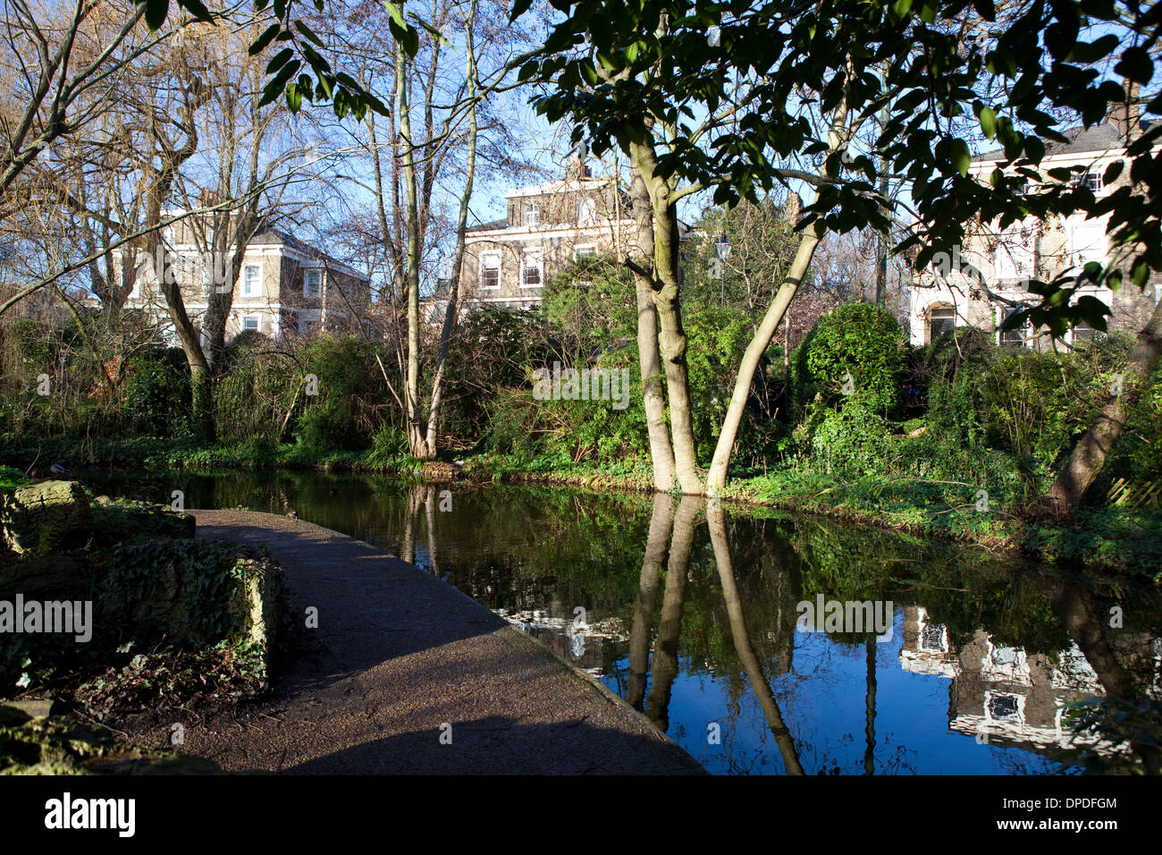 New River Walk, Canonbury, Islington, North London Stock Photo - Alamy