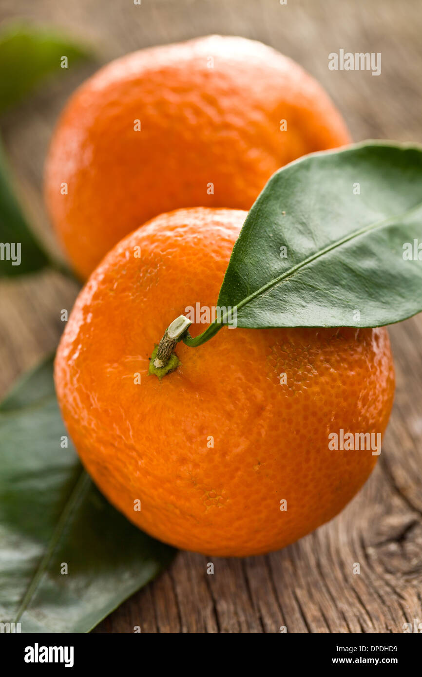 Fresh mandarin hi-res stock photography and images - Alamy