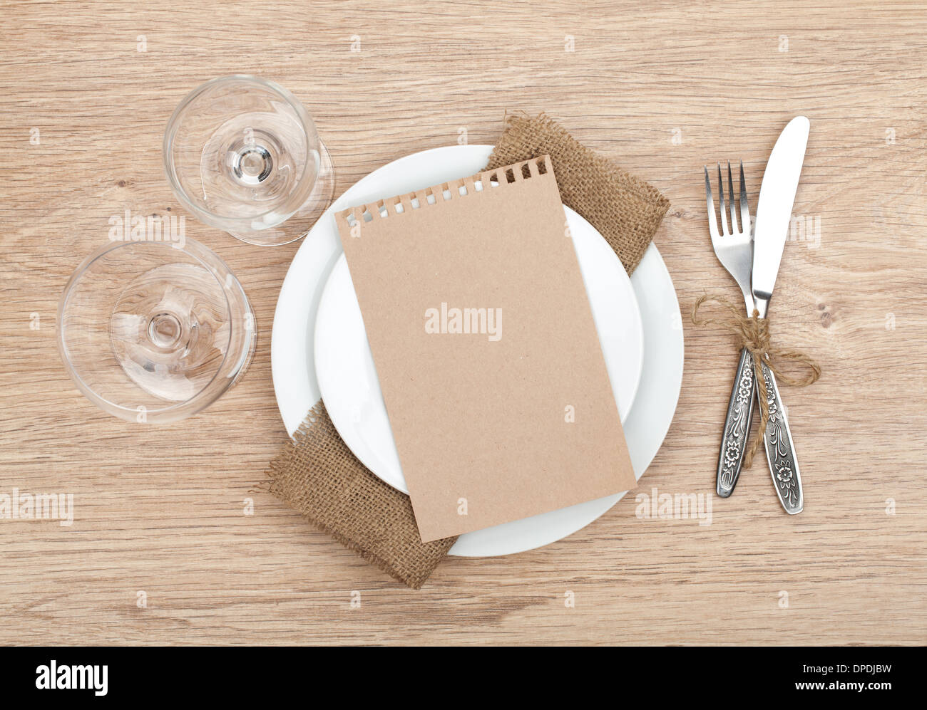 Paper plate glasses hi-res stock photography and images - Alamy