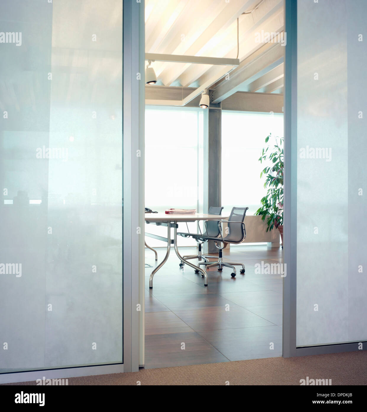 Modern office designs hi-res stock photography and images - Alamy