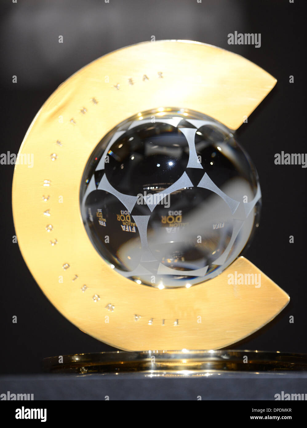 Fifa world coach year award hi-res stock photography and images - Alamy