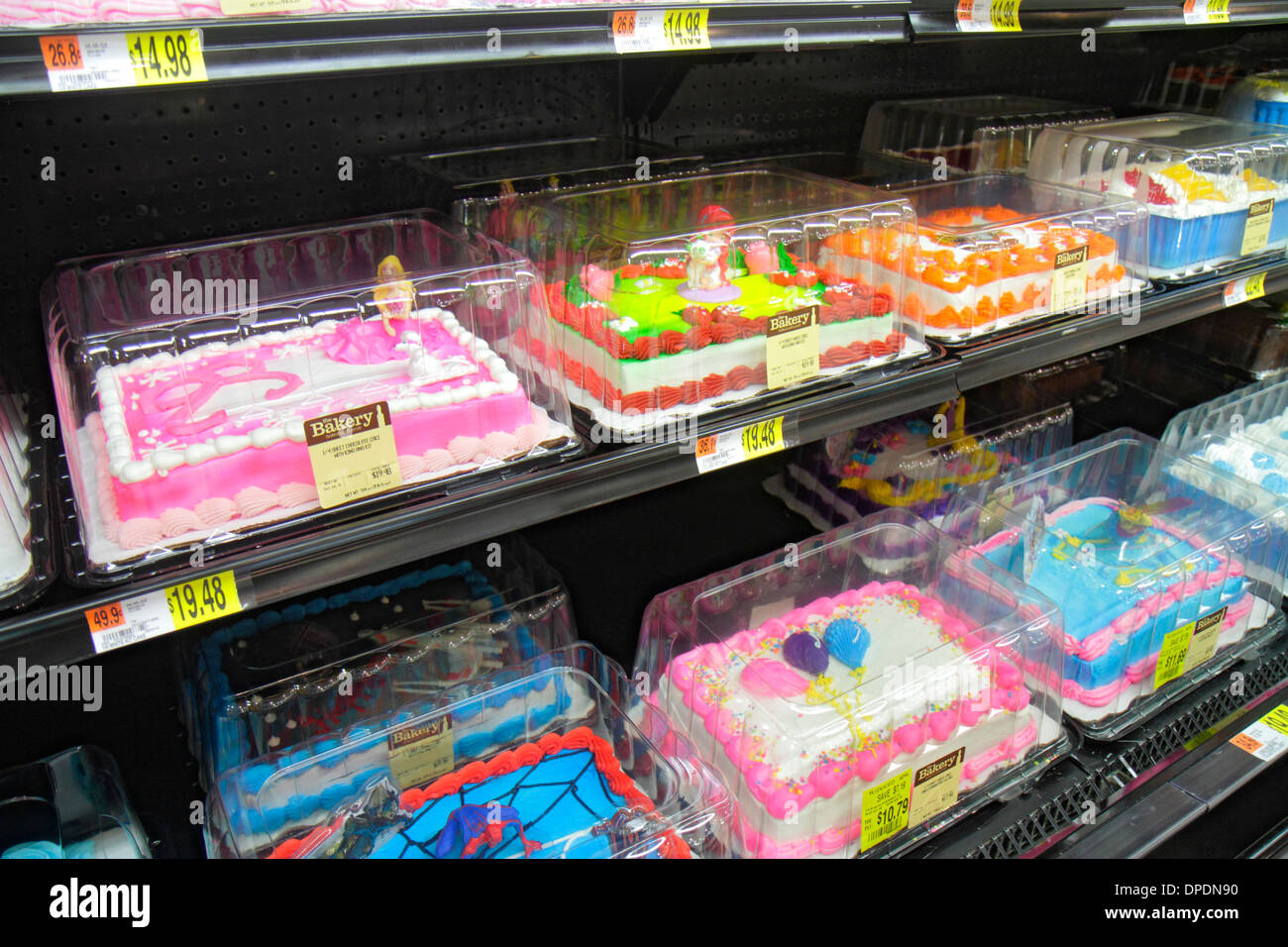 Wal Mart Stores High Resolution Stock Photography and Images - Alamy
