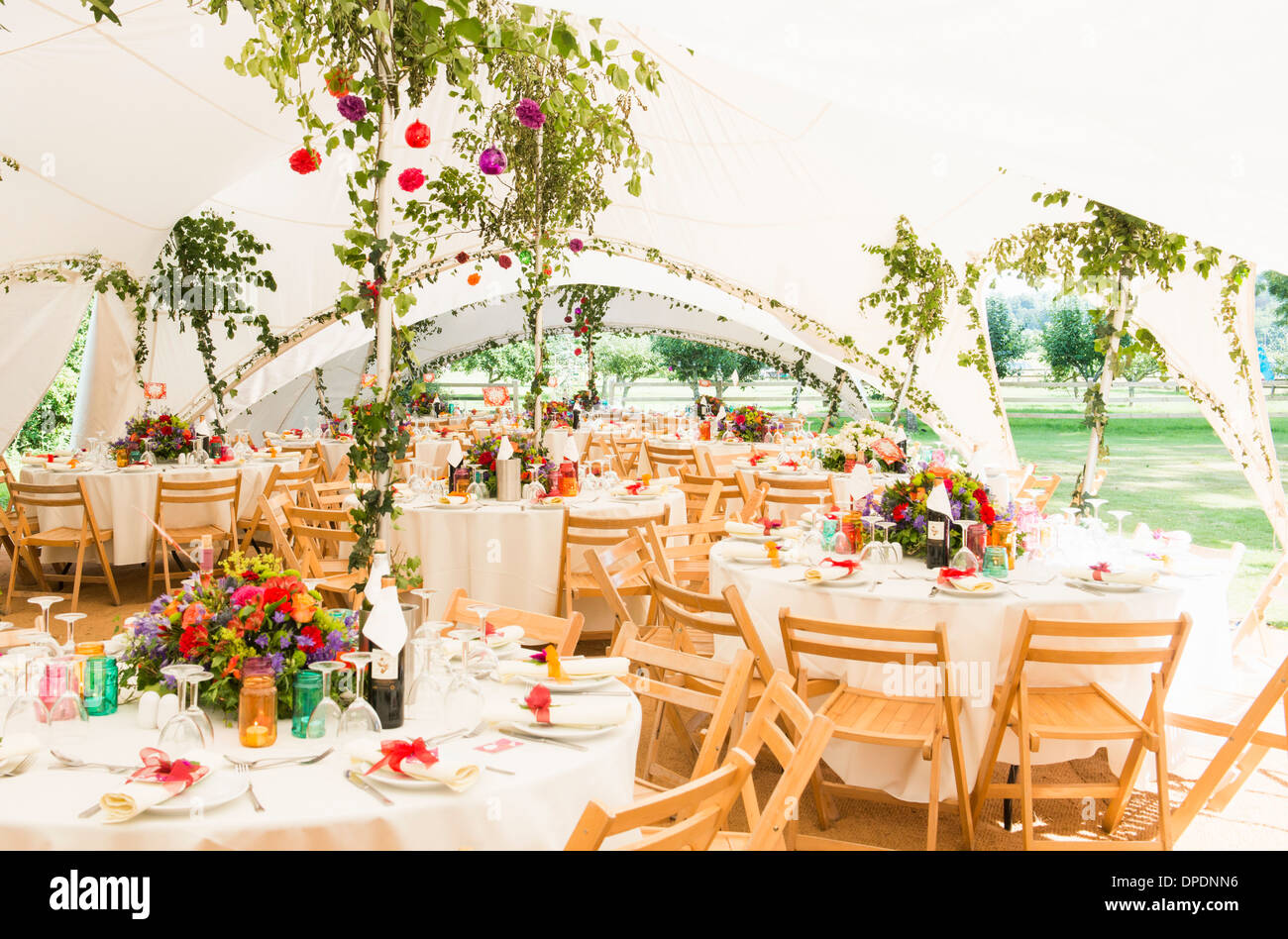 Marquee Tables High Resolution Stock Photography and Images - Alamy