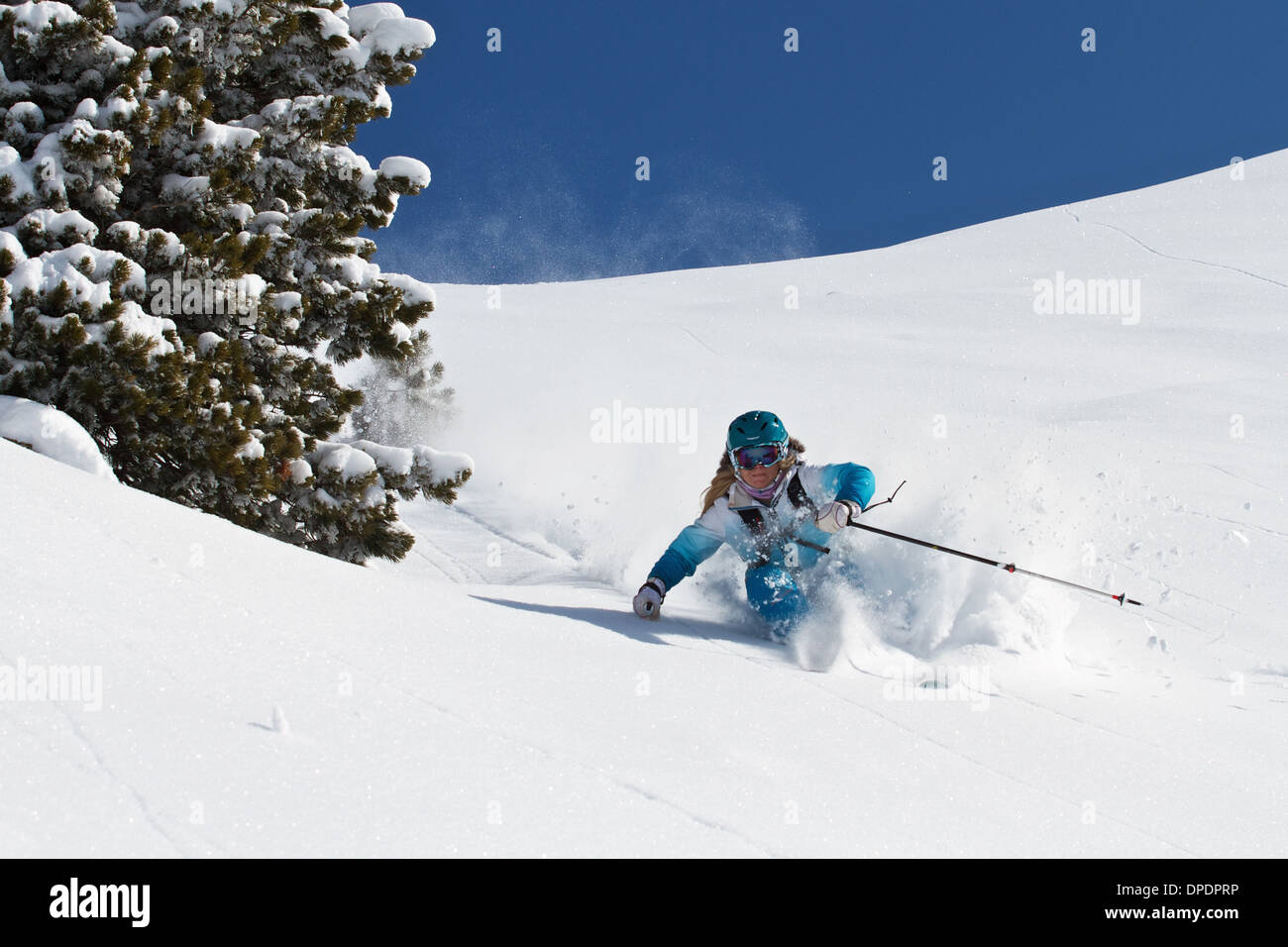 Ski backcountry off piste hi-res stock photography and images - Alamy