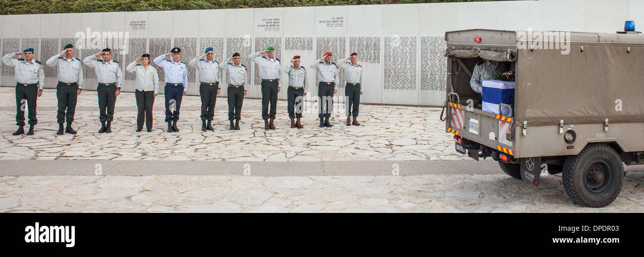 Israeli armored corps hi-res stock photography and images - Alamy