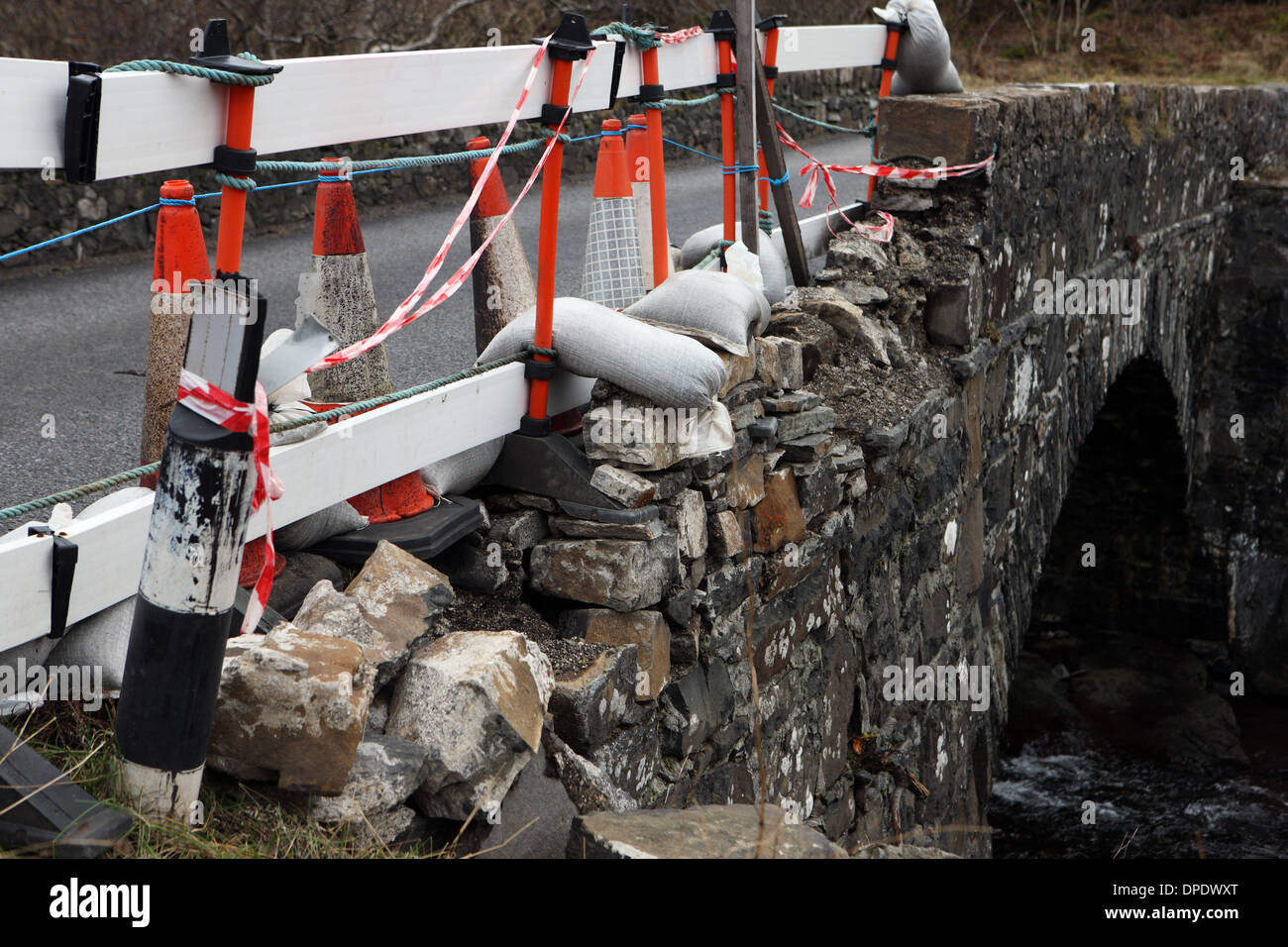 Traffic cones scotland hi-res stock photography and images - Alamy