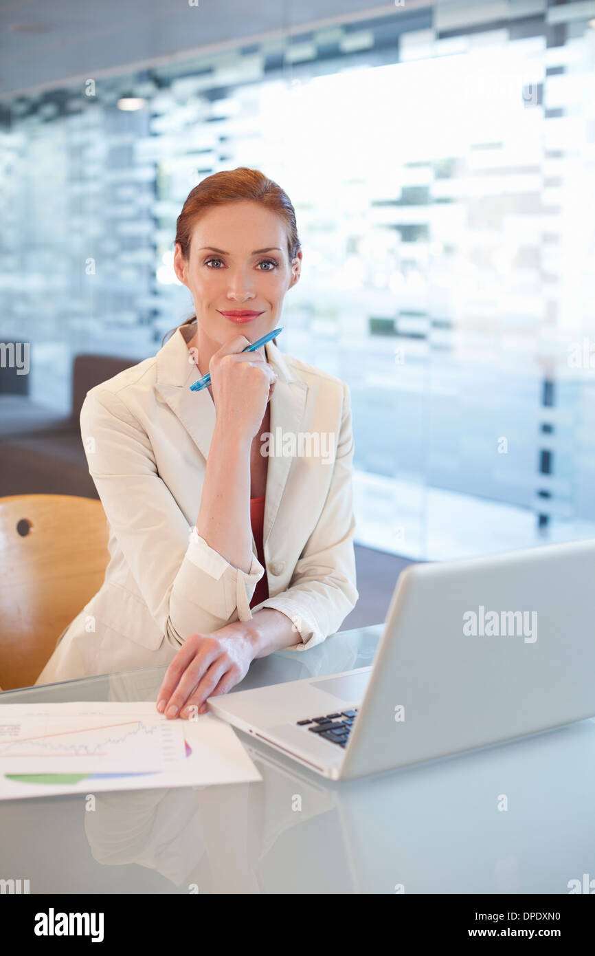 Fulfillment desk hi-res stock photography and images - Alamy