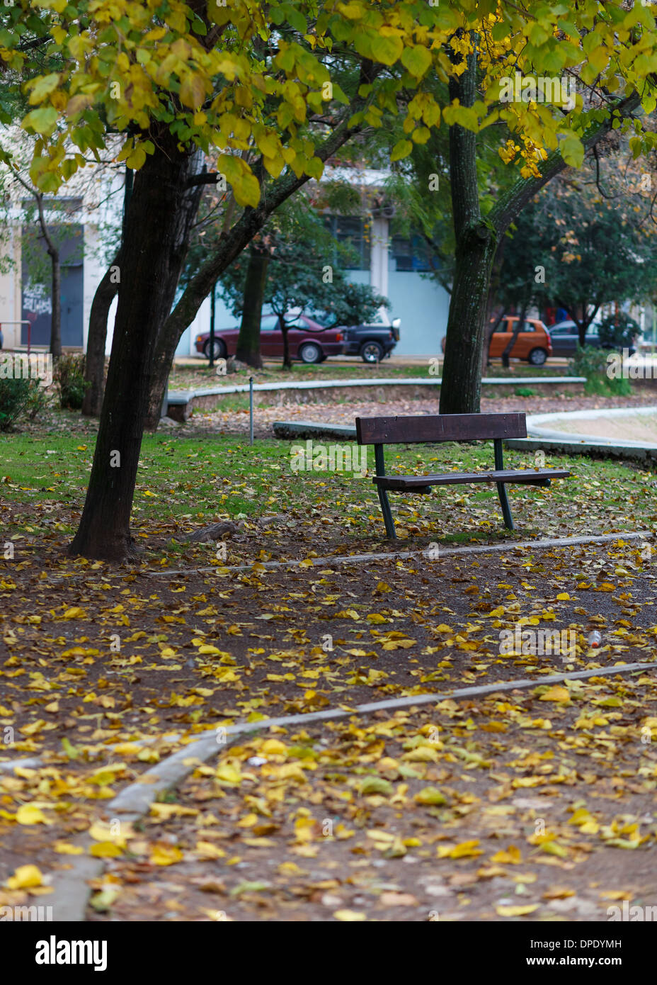 Lonely bench hi-res stock photography and images - Alamy