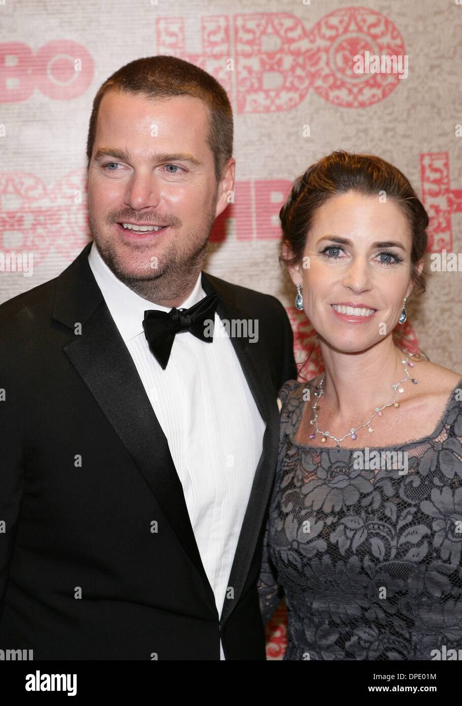 Chris odonnell caroline fentress hi-res stock photography and images ...