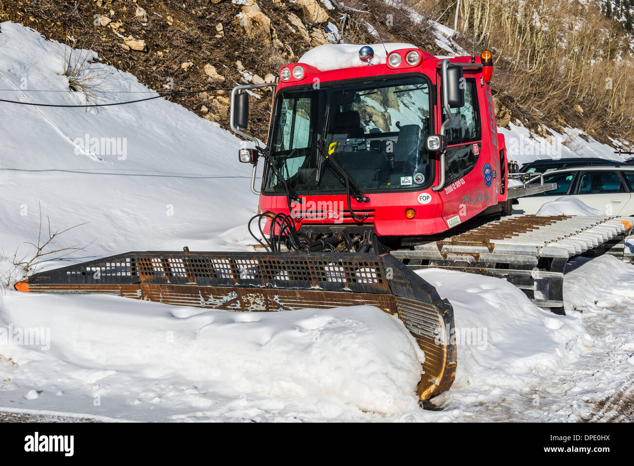 Buried in snow hi-res stock photography and images - Alamy