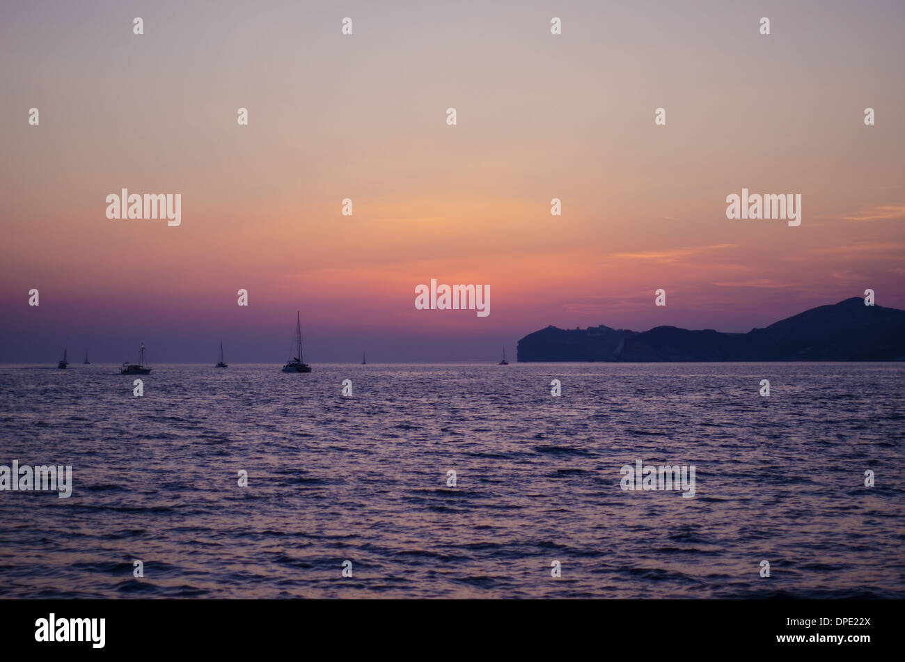 Santorini pink sunset hi-res stock photography and images - Alamy