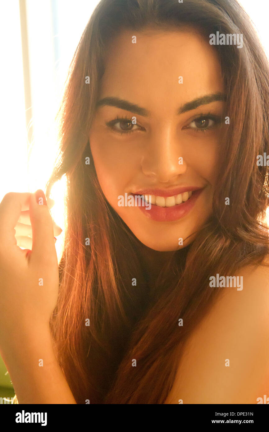 Woman hairstyle side view close up hi-res stock photography and images - Alamy