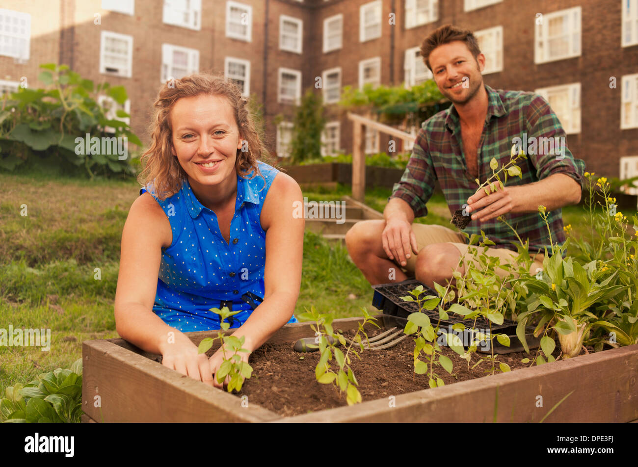 Council housing estate young people hi-res stock photography and images ...