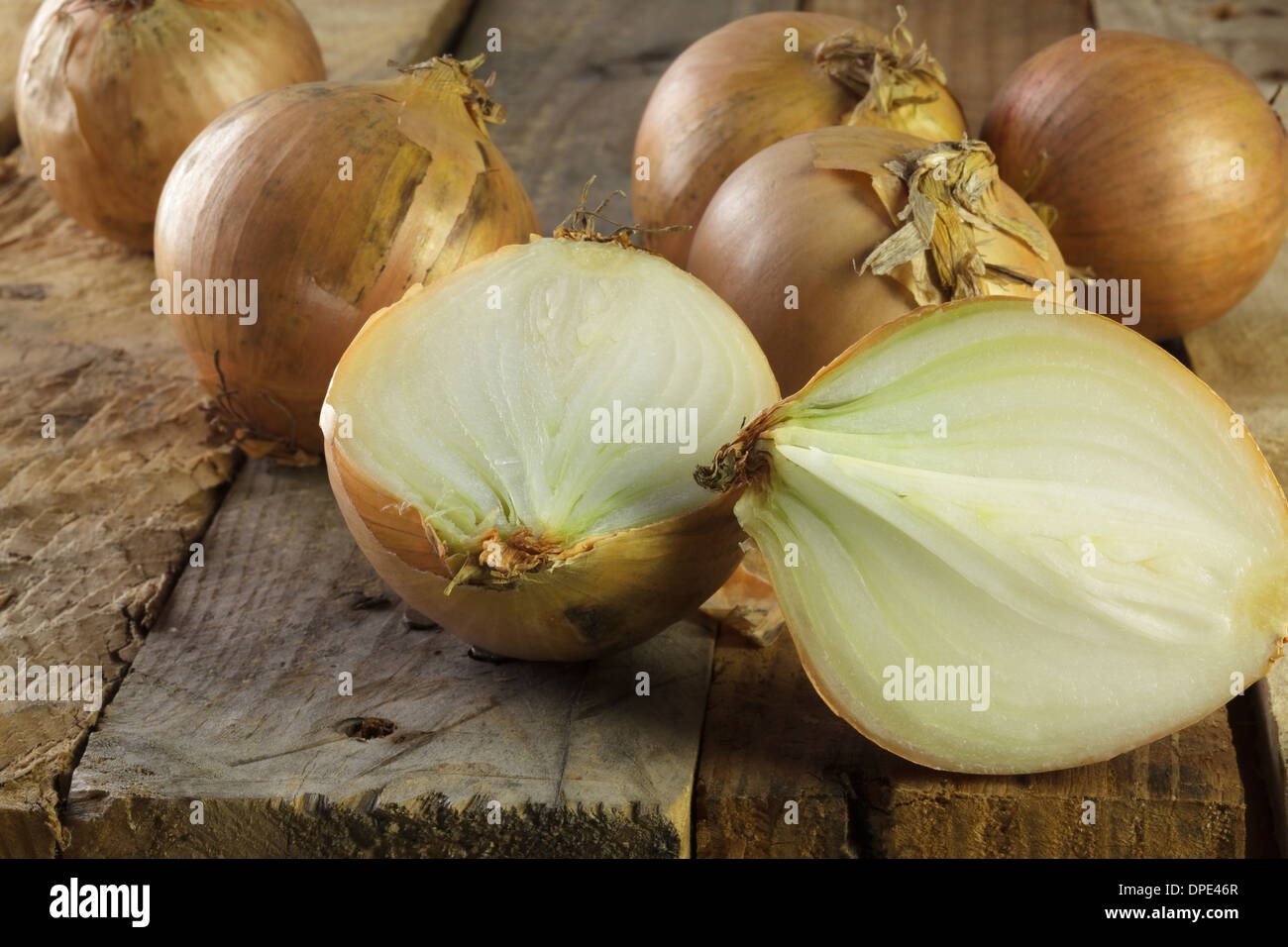 Healthy foods onions hi-res stock photography and images - Alamy