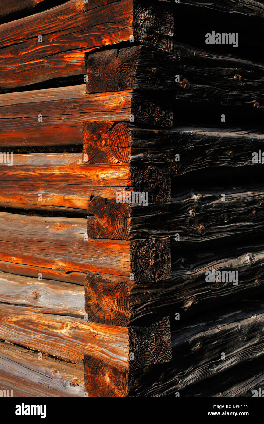 Natural details of sun dried wood of a 100 years old barn Stock Photo ...