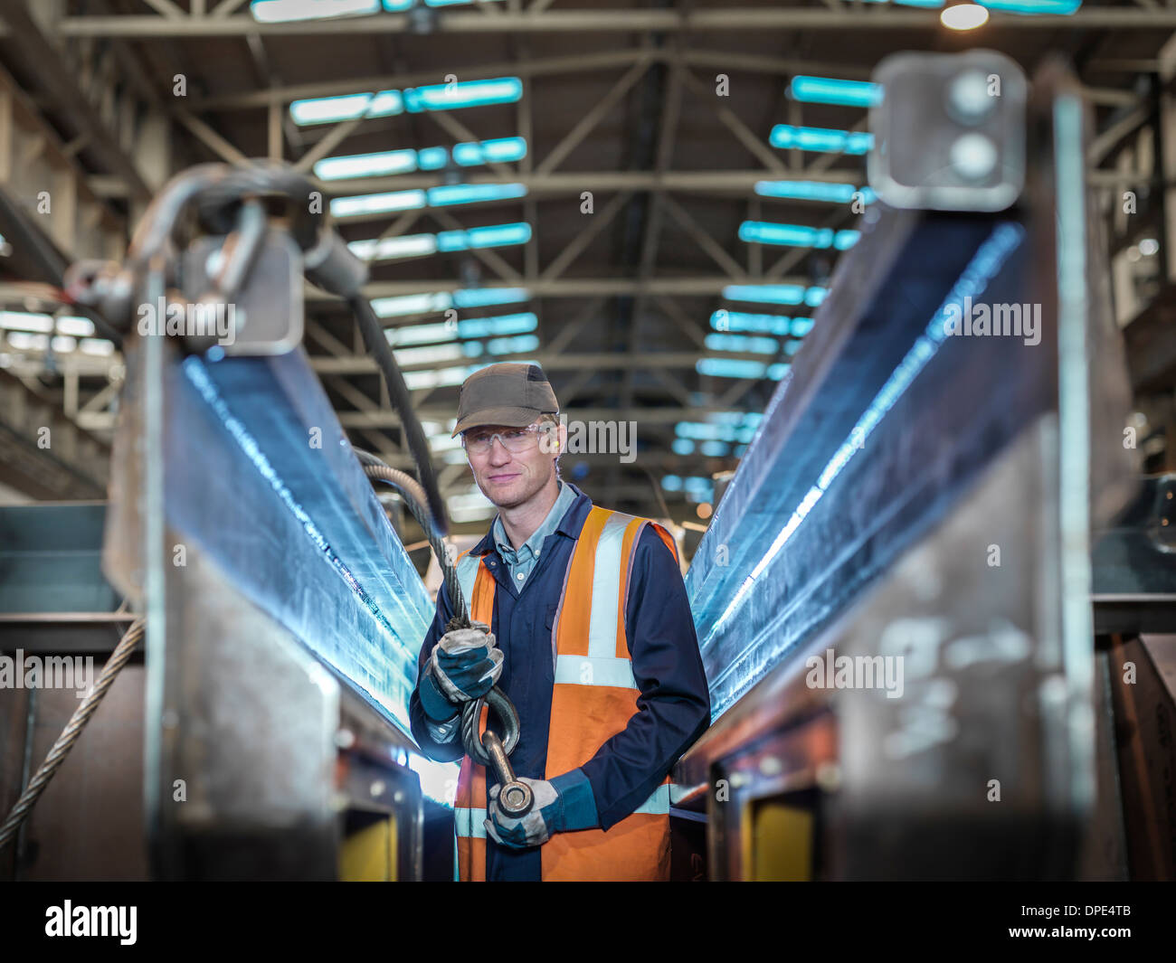 Fixing his hi-res stock photography and images - Alamy