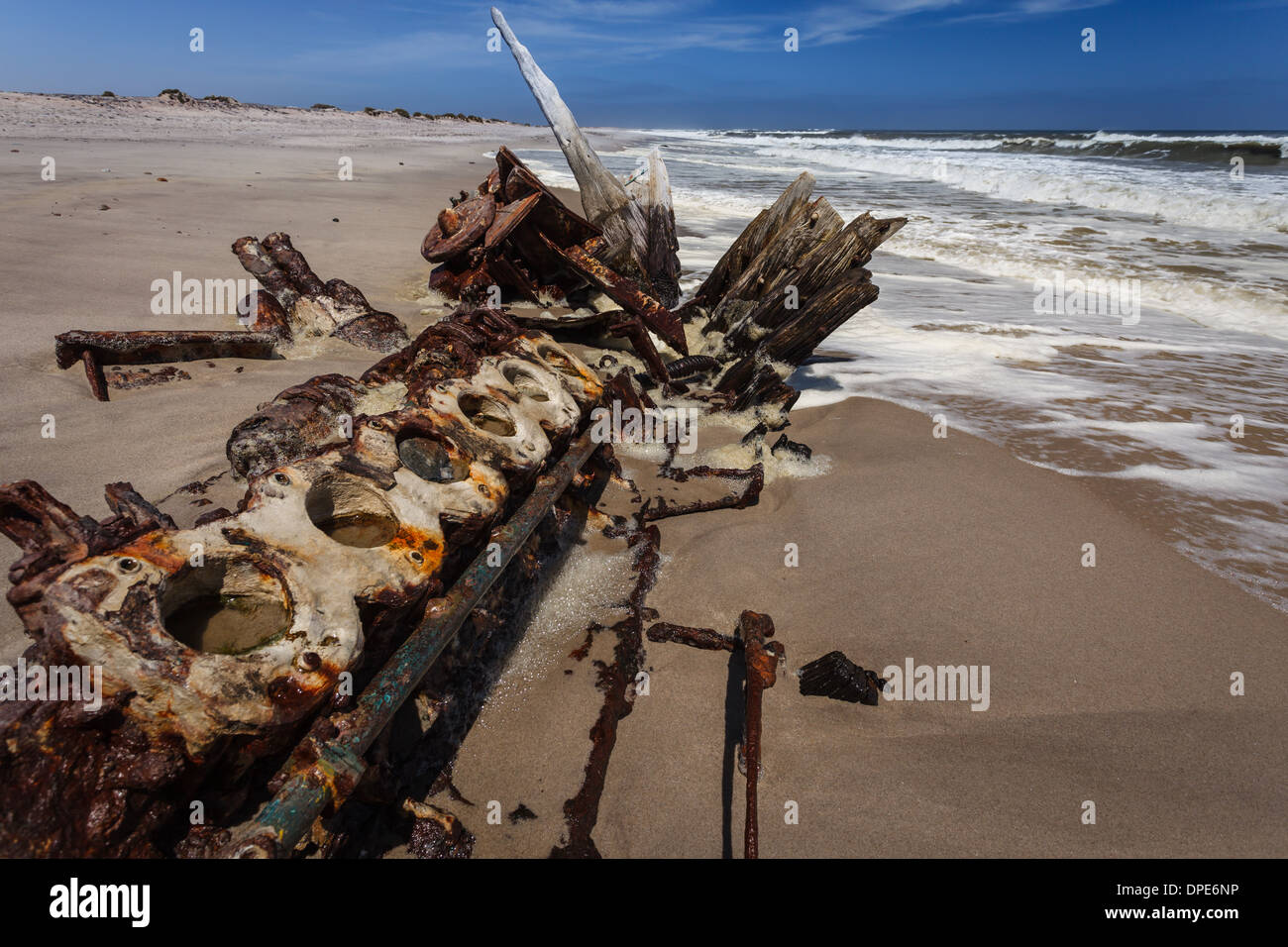Skeleton of a hull hi-res stock photography and images - Alamy