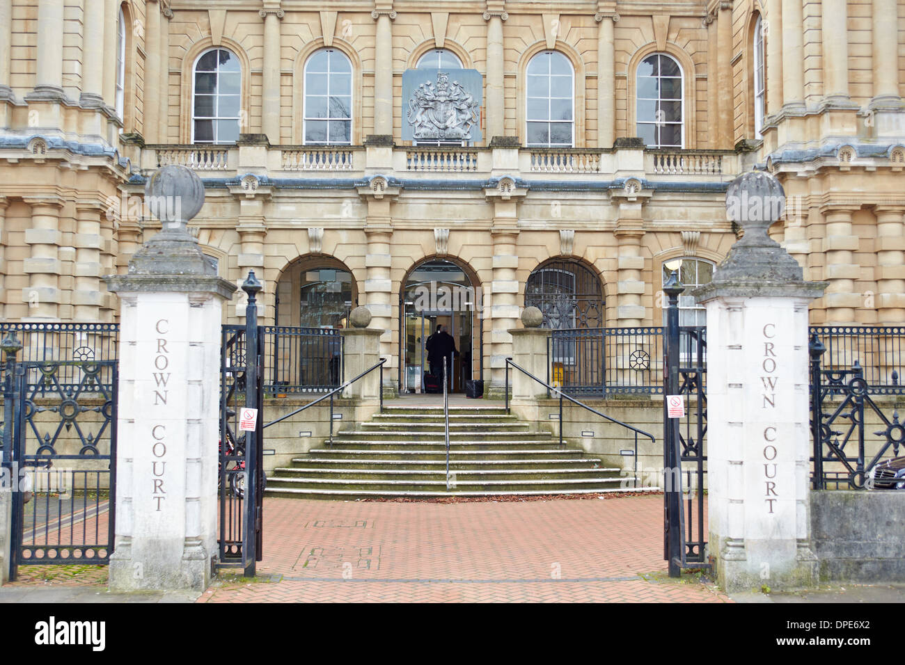 General view of Reading Crown Court in Berkshire Stock Photo - Alamy