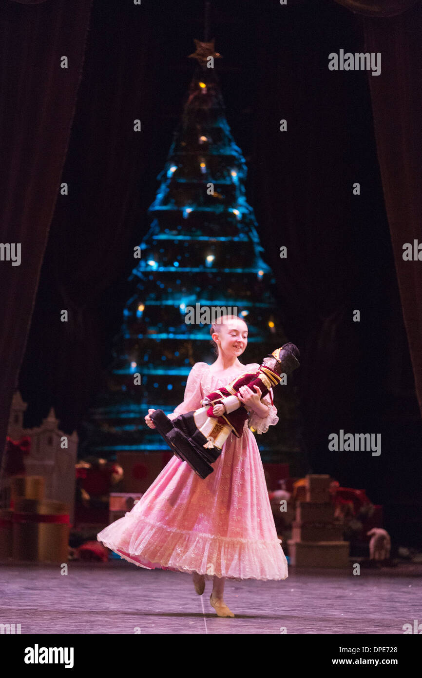 The Nutcracker performed by the English National Ballet at the Coliseum ...