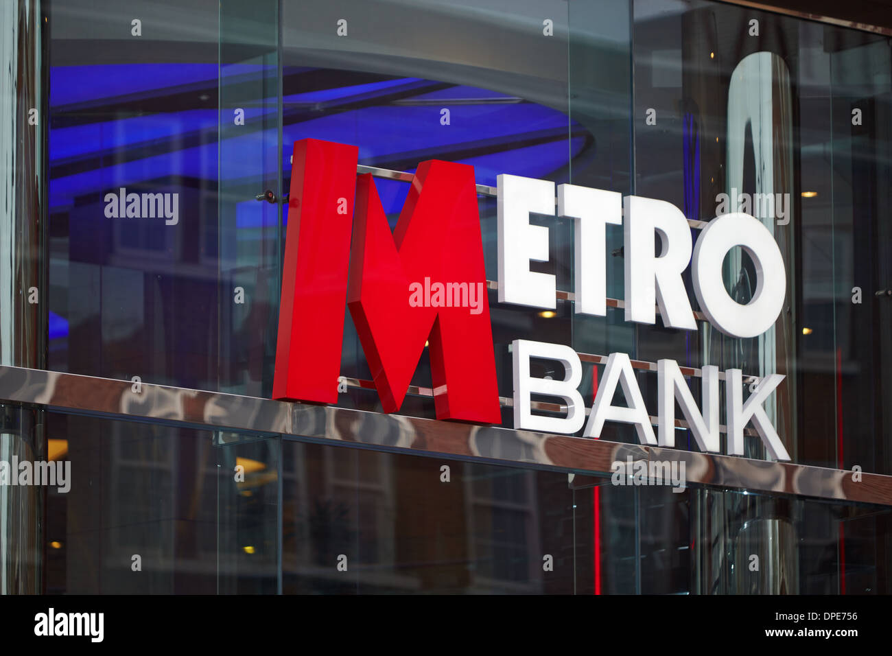 Metro Bank Logo High Resolution Stock Photography and Images - Alamy