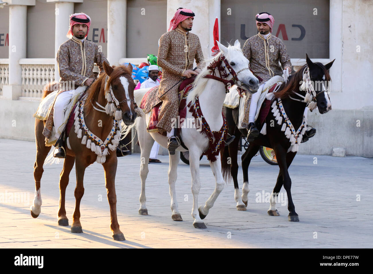 Qatar Doha Men Police Hi res Stock Photography And Images Alamy qatar-doha-men-police-hi-res-stock-photography-and-images-alamy