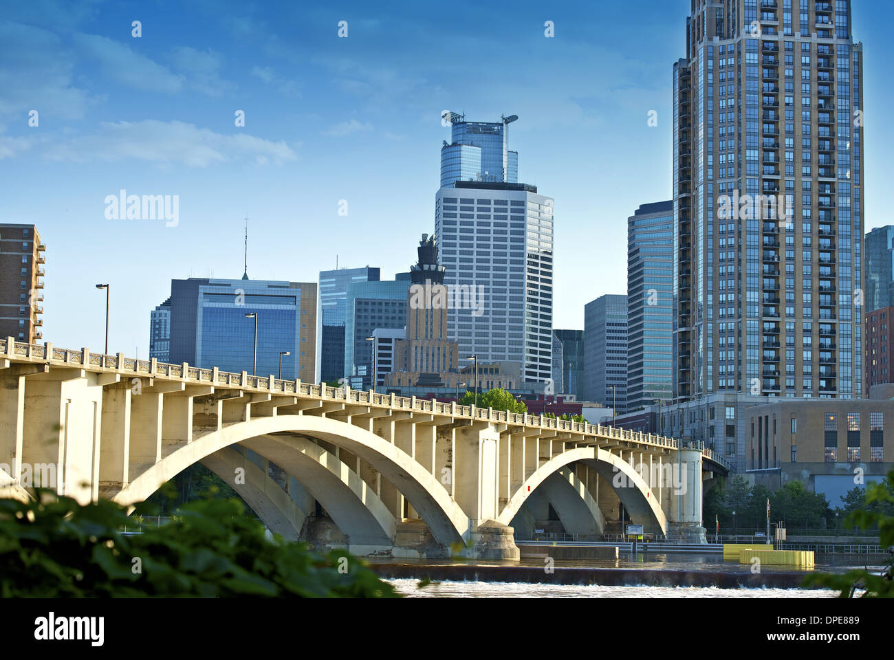 Minneapolis bridge third avenue hi-res stock photography and images - Alamy