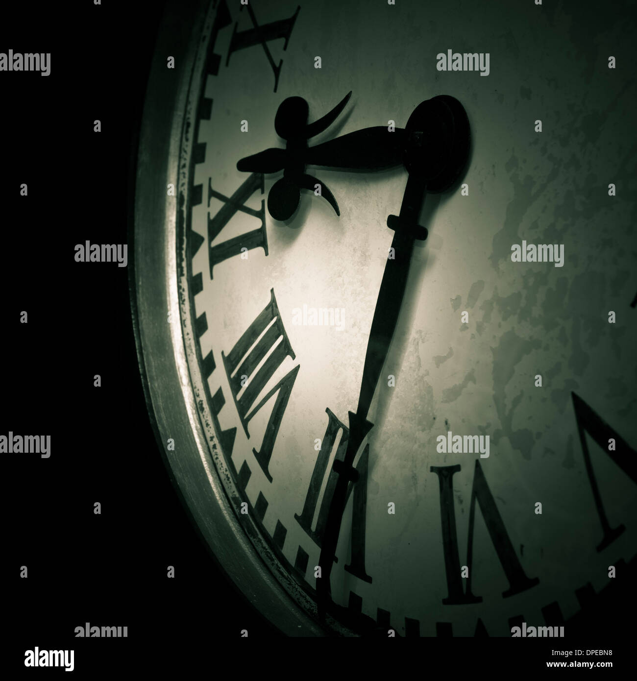 Clock background hi-res stock photography and images - Alamy