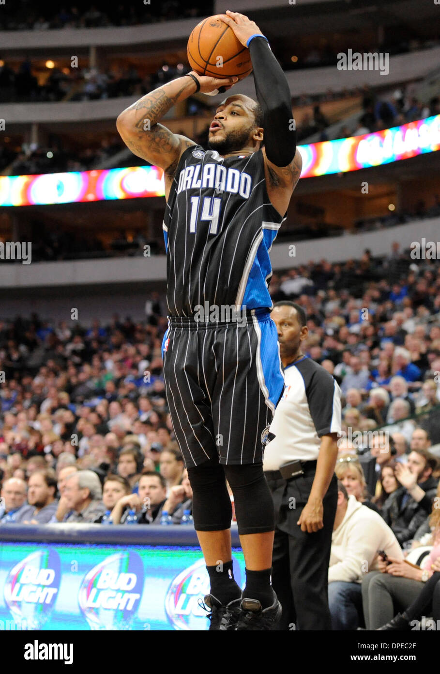 Orlando magic point guard nelson hi-res stock photography and images ...